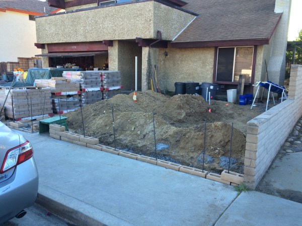 Becoming A Mason — Building A Brick Wall | Frank's Home Remodeling Project